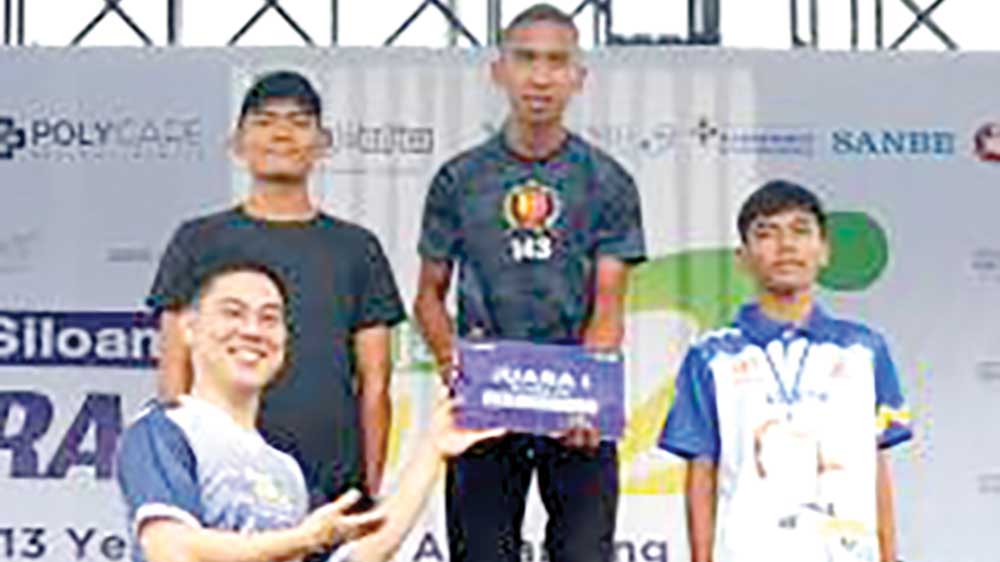 Praka Adi Subianto Juara 5K Putra Siloam Sriwijaya Race Run 2025, Istri ...