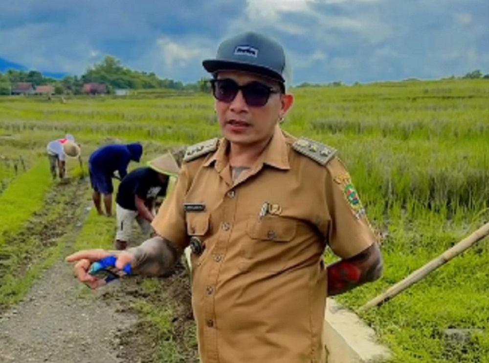 Kades Bertato Dijuluki Yakuza Banjarnegara! Hoho Alkaf Sulap Desa Jadi ...