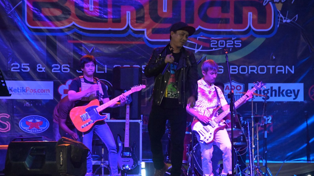 Parade Bunyian Guncang Lawang Borotan, Perpaduan Musik dan Seni Tradisi ...